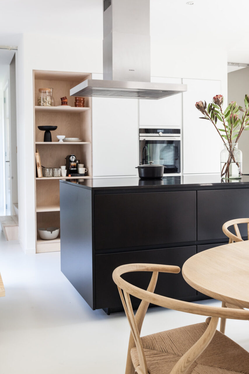 Moderner Neubau mit Stil – lilaliv